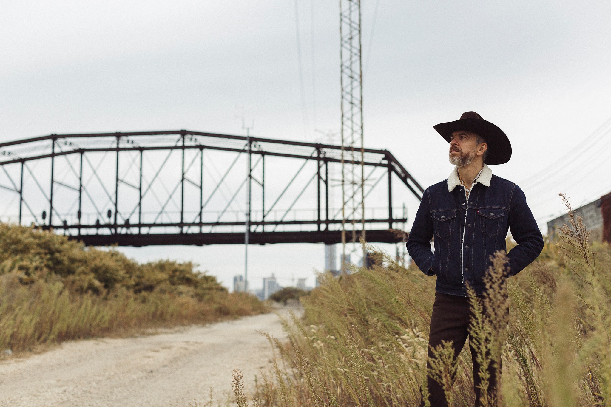 Live Music with Dan Whitaker and The Shinebenders | Brown County Inn