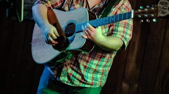 Live Music with Austin James | Brown County Inn